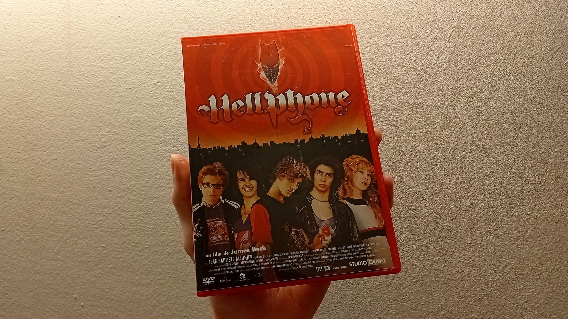 Hellphone, the wildest black comedy movie you’ve never heard of – Pashaʼs Lonely Blog